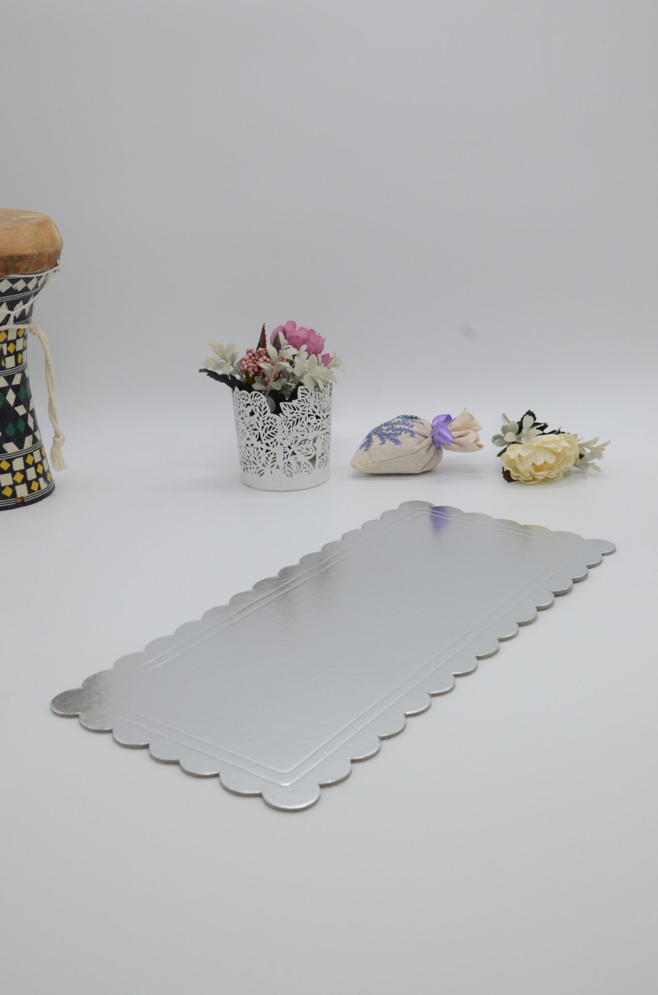 PODMETAČ ROLAT 38X18 CM SREBRNI ( 10 KOM) – Pakom